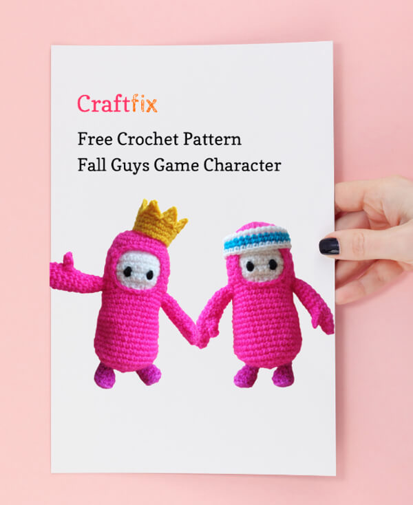 Fall guys free crochet pattern - video game character with crown ...